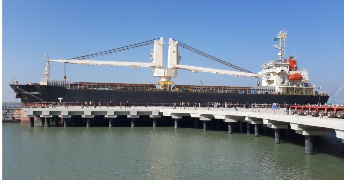 'Venus Triumph' becomes the first ship to dock at Matarbari deep seaport