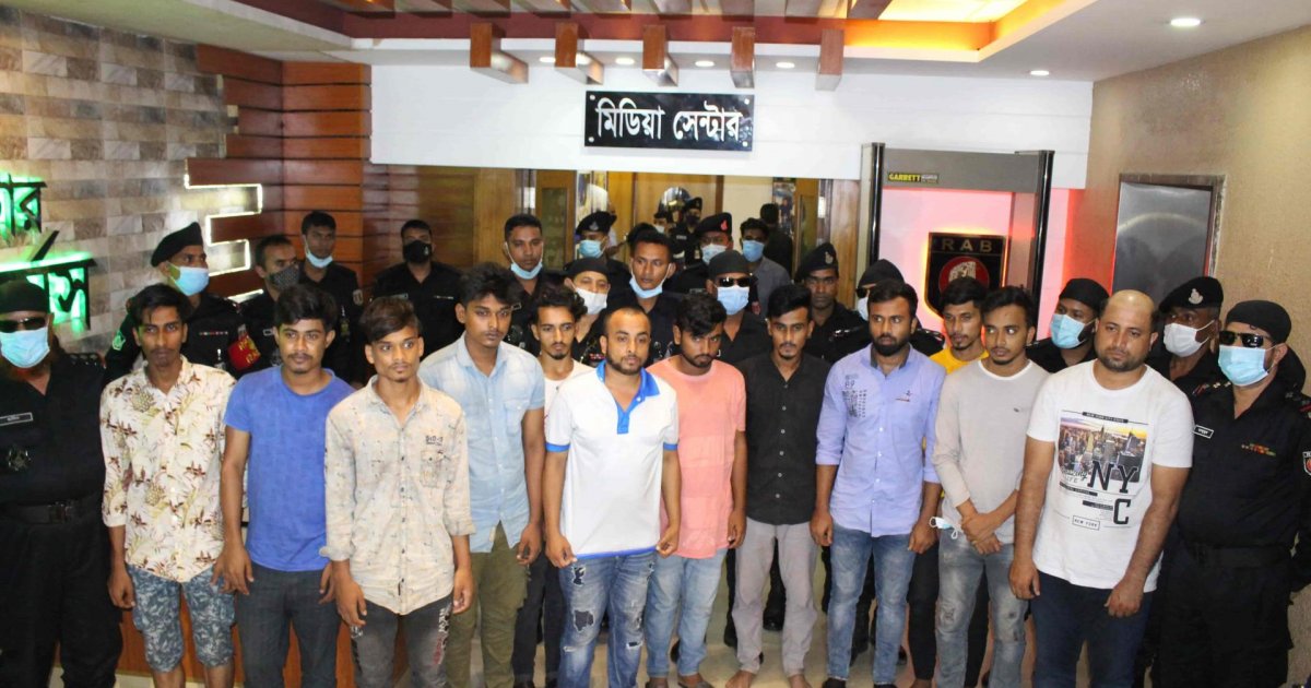 12 members of ‘D Company’ gang arrested in Tongi
