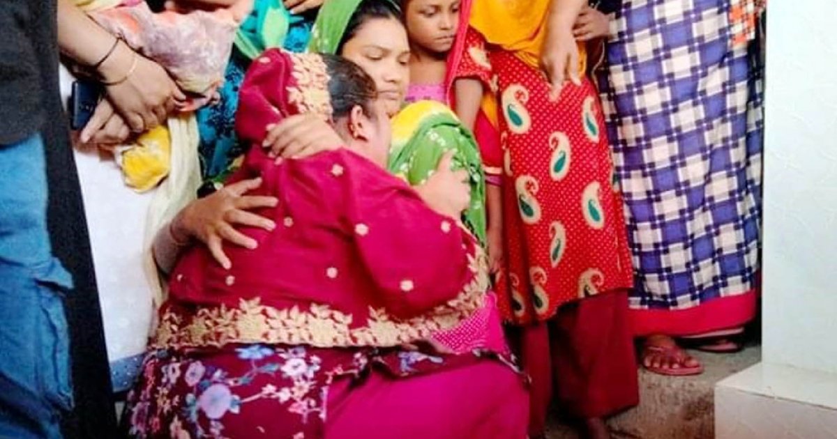 1 die, 3 injured in Comilla EPZ roof collapse