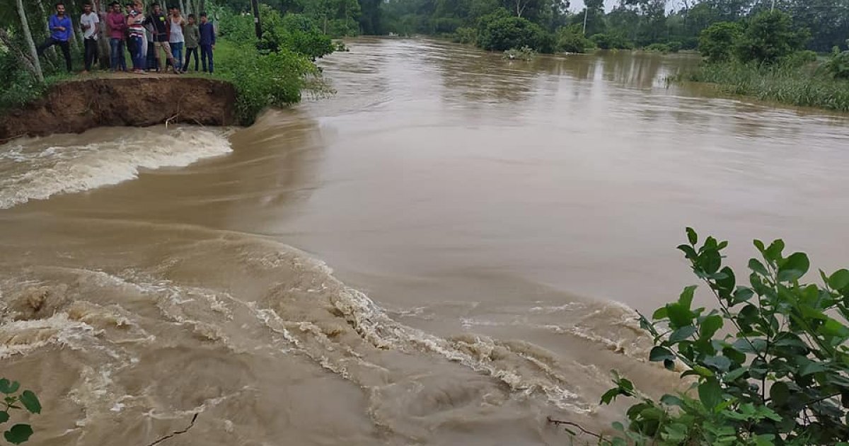 Heavy rains, upstream water flood 4 villages in Feni