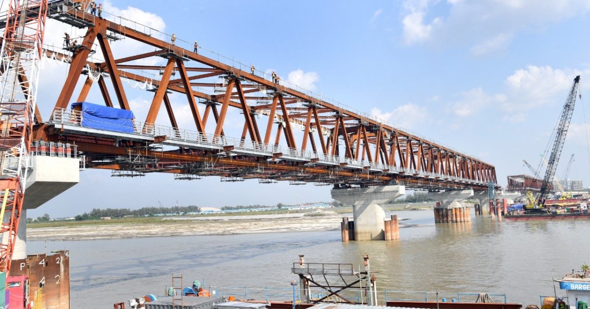 Bangabandhu Railway Bridge: Crossing the Jamuna in 5 minutes