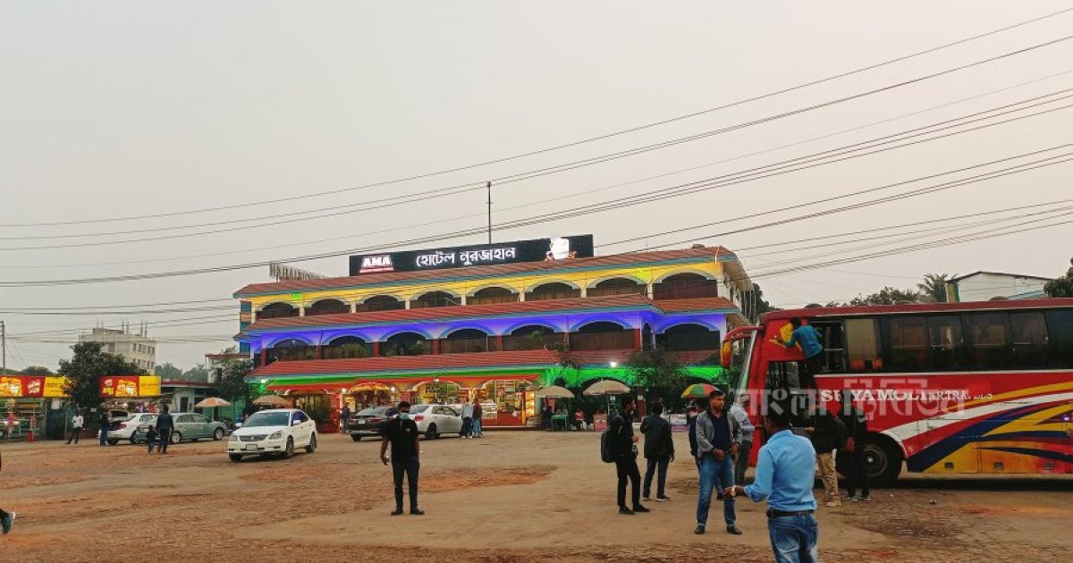 How Comilla highway restaurants rip off travellers