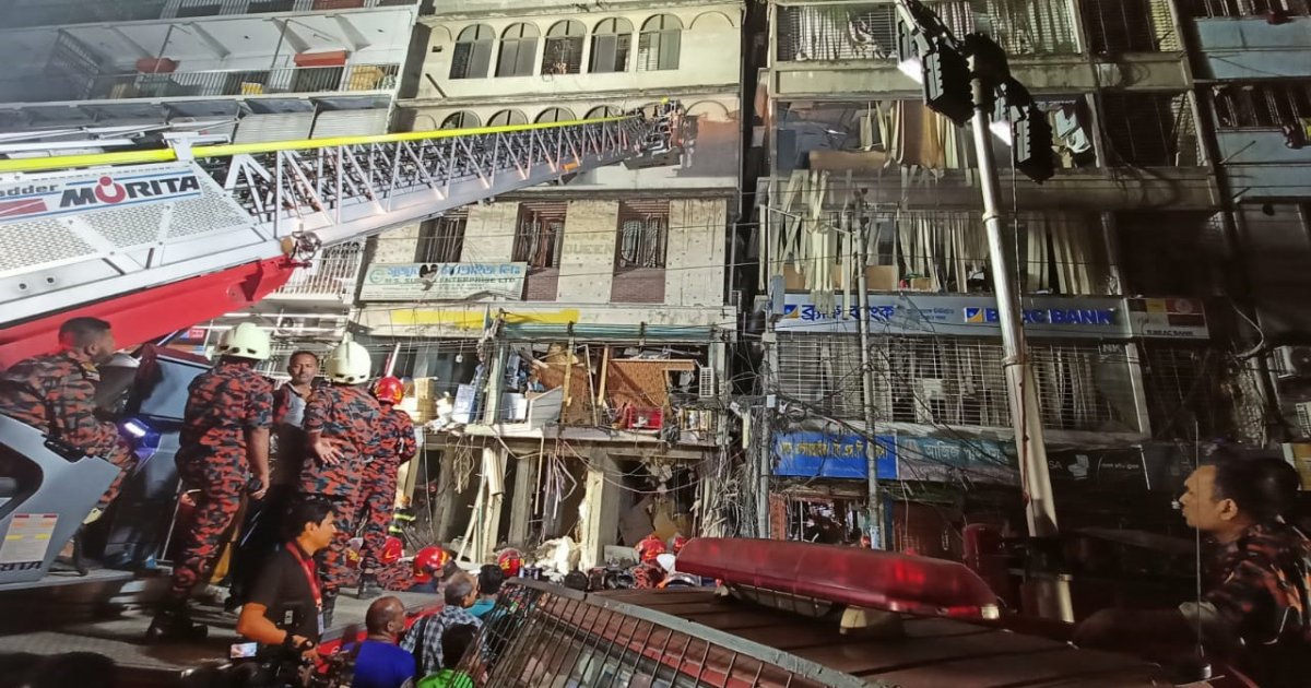 Gulistan blast: Rajuk proposes 5-point plan to make damaged building ...