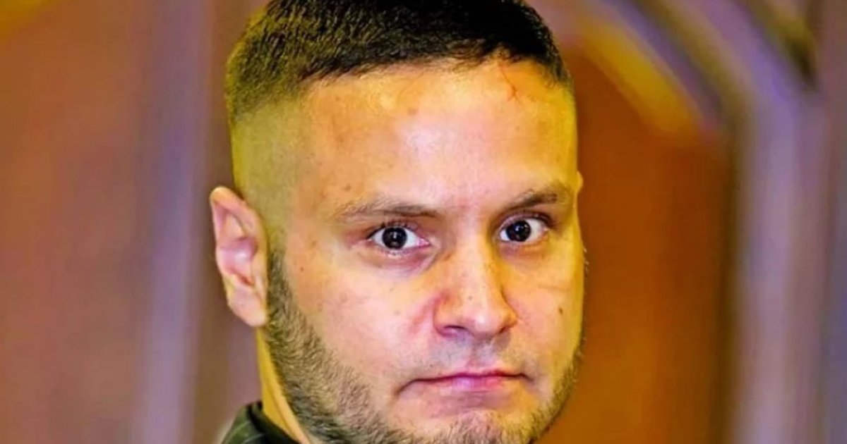 Law enforcers cordon off Adam Tamizi Haque's Gulshan residence