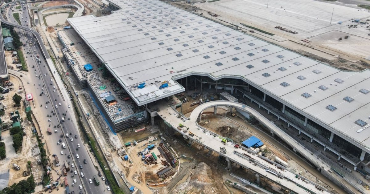 CAAB mismanagement grounds Third Terminal, stalls Cox’s Bazar upgrade
