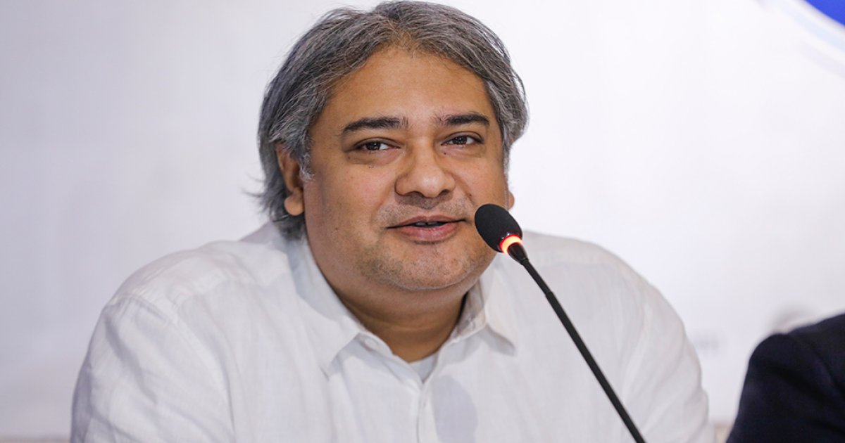 M Arafat: From a teacher to state minister