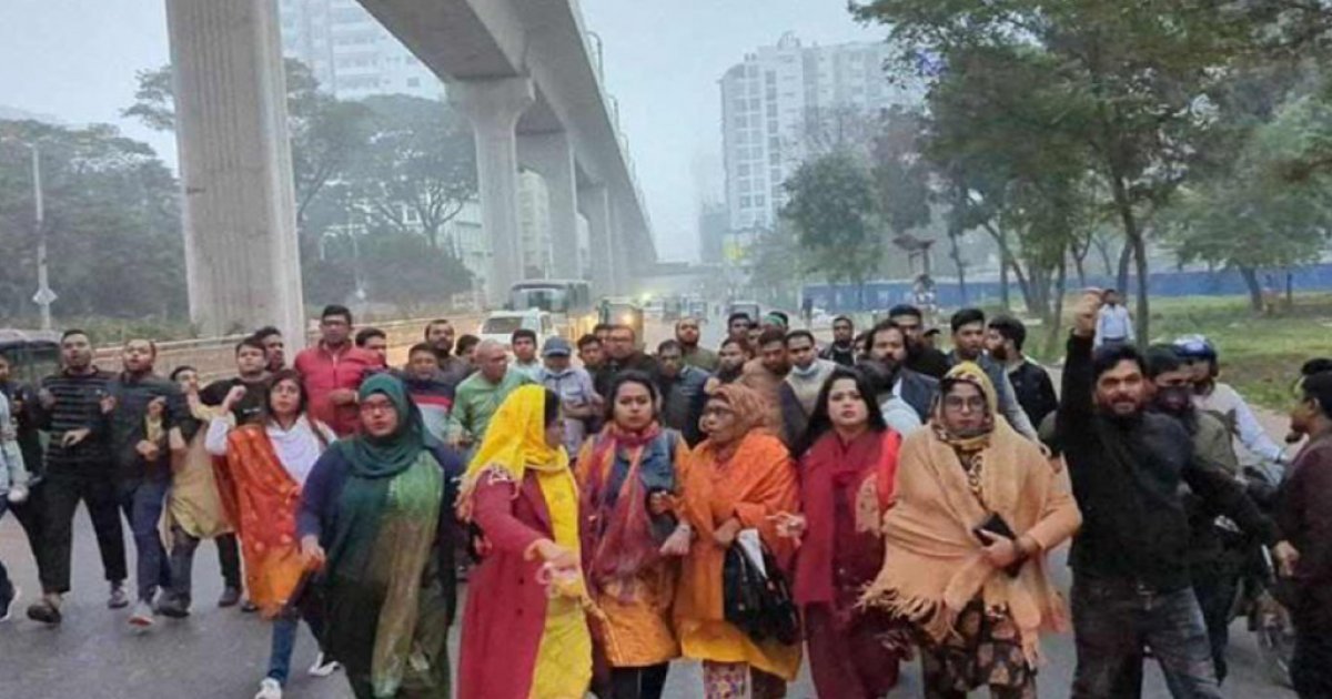 BNP blockade: Rizvi leads protest march