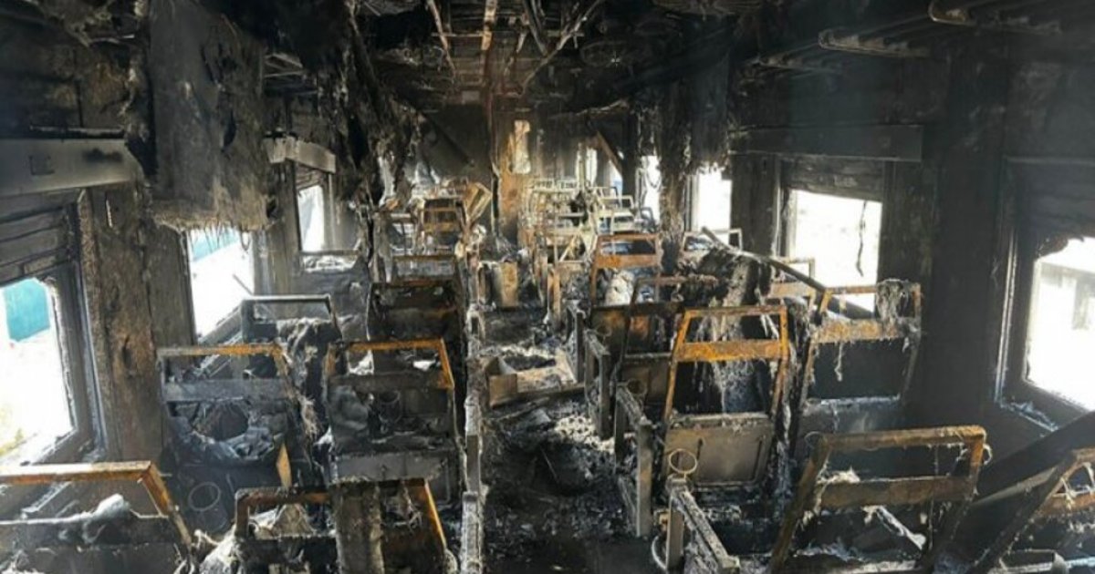 4 burned alive in Dhaka train arson