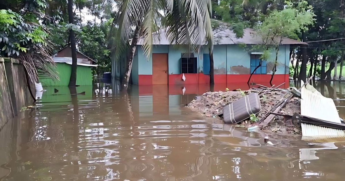 Noakhali floodwaters rise again after overnight rain