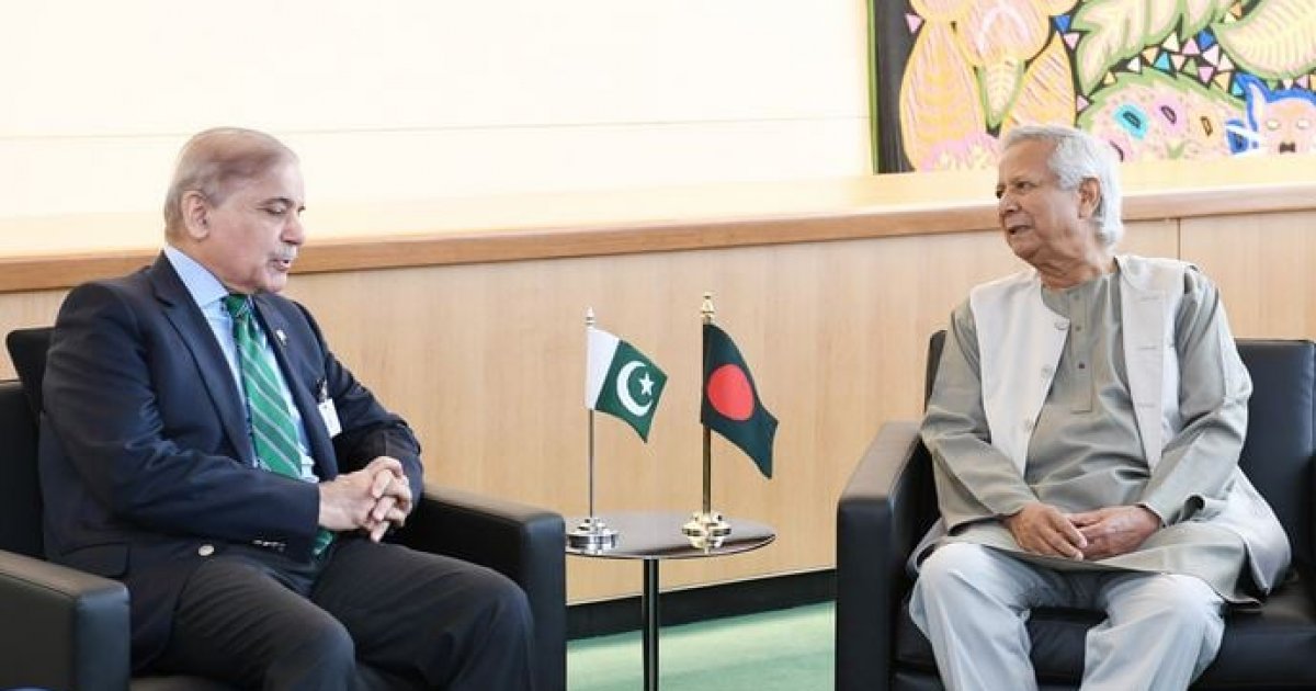Prof Yunus seeks Pakistan’s support to revive Saarc