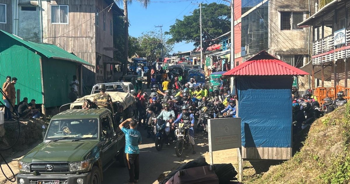440 tourists returning from Sajek