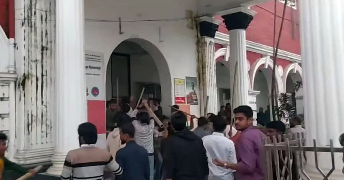 20 injured as students, anti-discrimination activists clash at Ananda ...