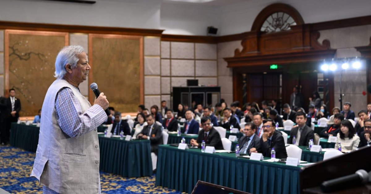 Yunus: Set up factories in Bangladesh, sell products globally