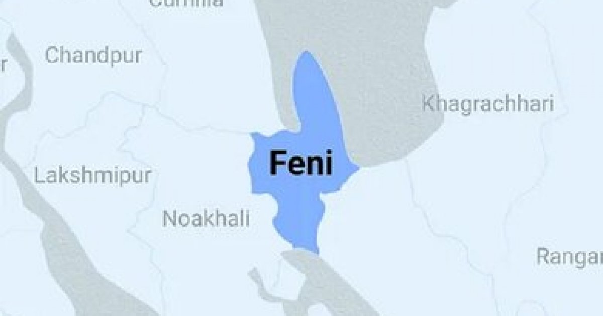 Three injured in attack on police in Feni