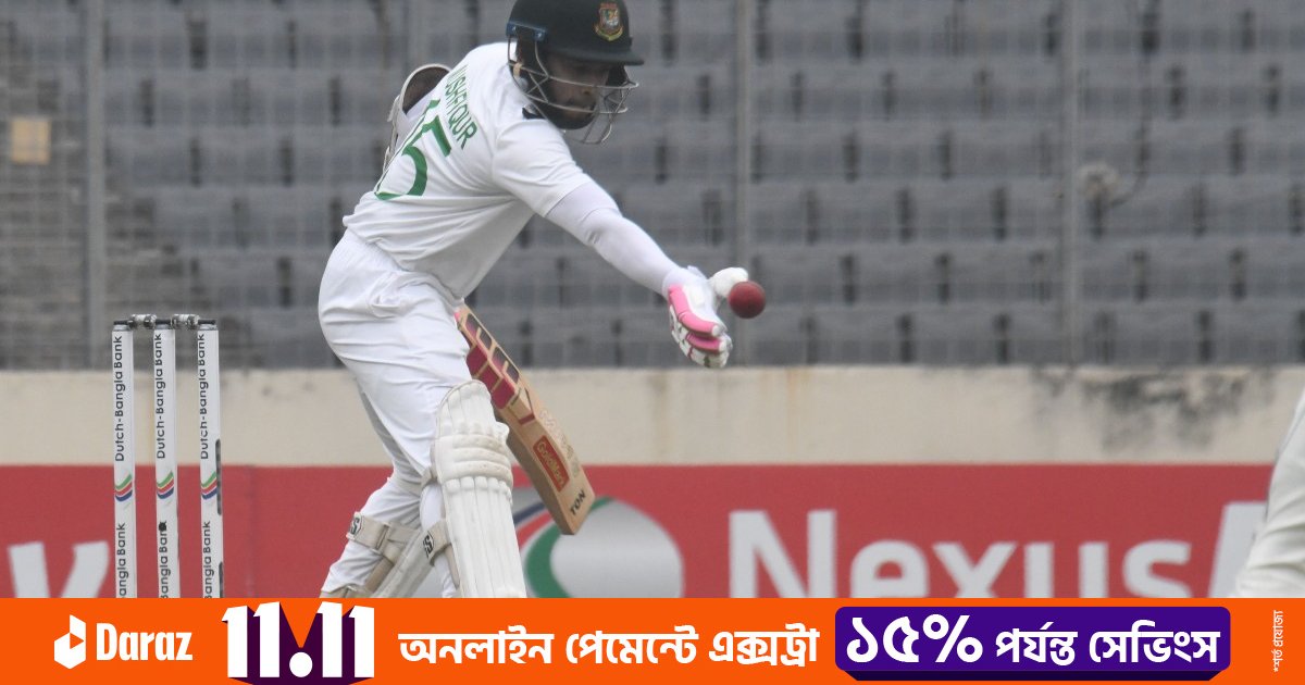 Mushfiq out for obstructing the field against NZ in 2nd Test