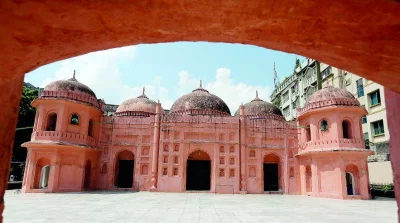 Sat Gambuj mosque in Dhaka