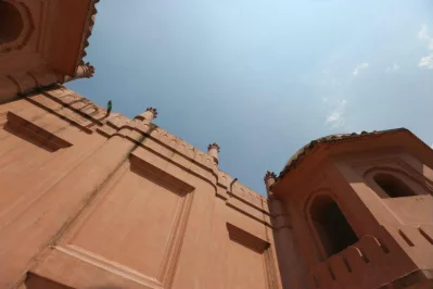 Sat Gambuj mosque in Dhaka