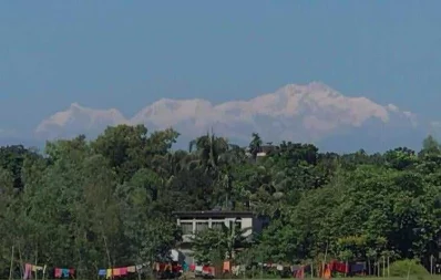 In pictures: Tetulia gets clear sight of Kanchanjangha