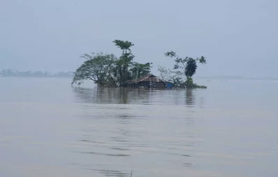 In Pictures: Sylhet still submerged | Dhaka Tribune