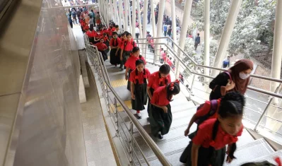 In pictures: Over 700 children get free metro rail ride