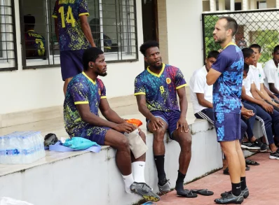 Abahani coach Lemos expecting competitive game against Mohun Bagan