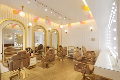 Illuminate your beauty at Illume