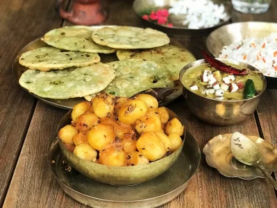 Exploring Kolkata's diverse breakfast offerings