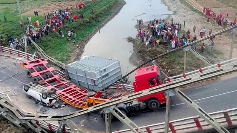 Overloaded Bridge