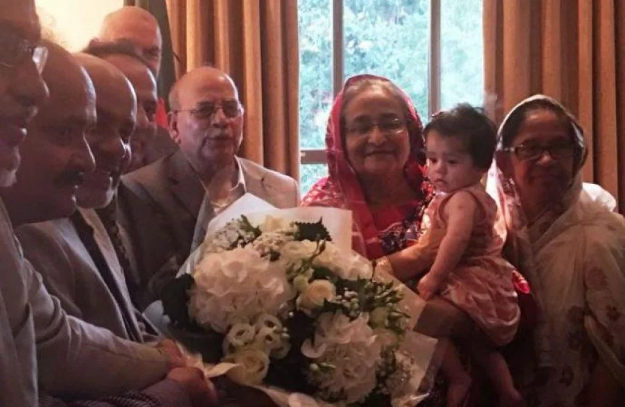 PM Hasina spends time with Tulip's daughter