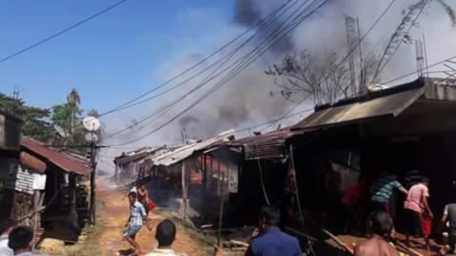 1 killed, 300 shops, houses burned down in Rangamati fire
