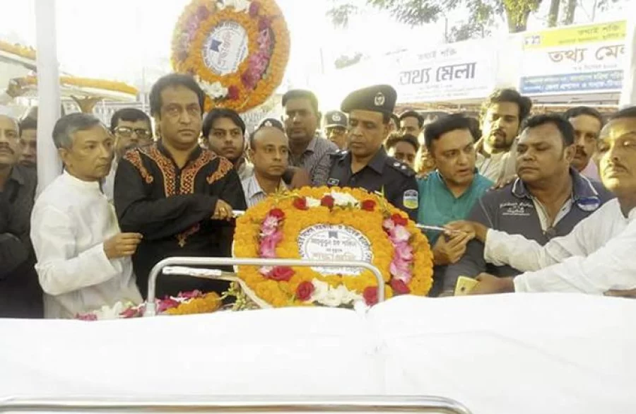 Shakil laid to rest, no injury mark found on body