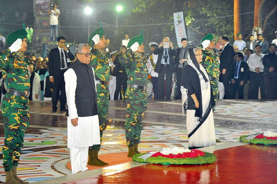 President, PM pay tributes to language martyrs