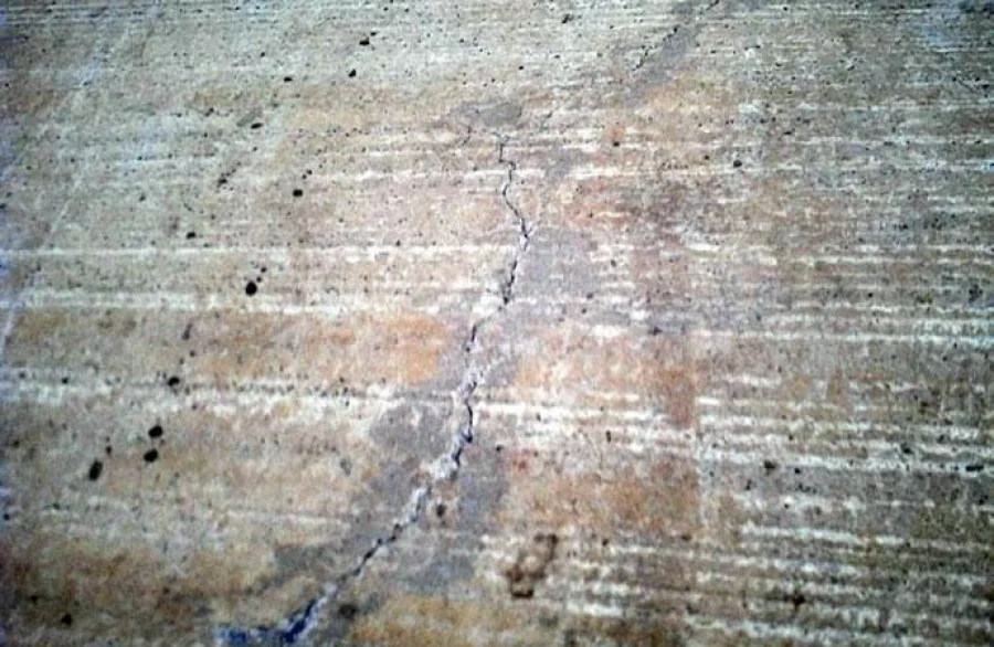 Crack forms on Chitra Bridge 4 days after opening