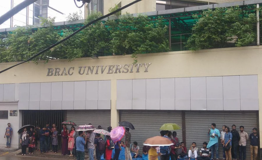 BracU students go on hunger strike