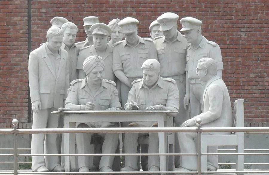 Remembering 1971 heroes, nation celebrates Victory Day today