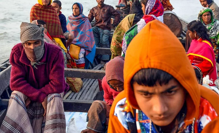 Cold freezes normal life across Bangladesh