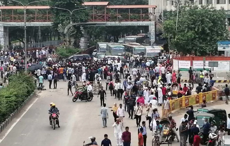 DU students call off Shahbagh intersection protest