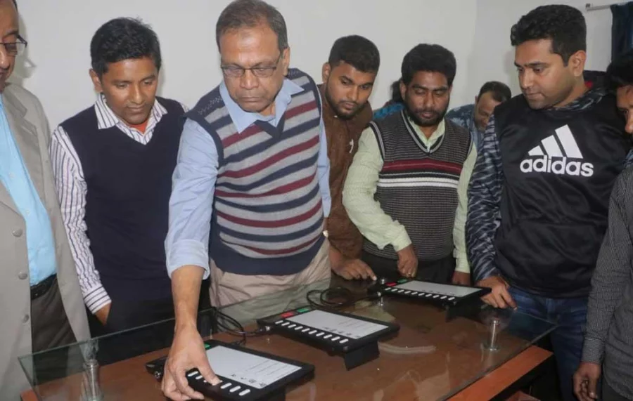 Nominal response in mock voting