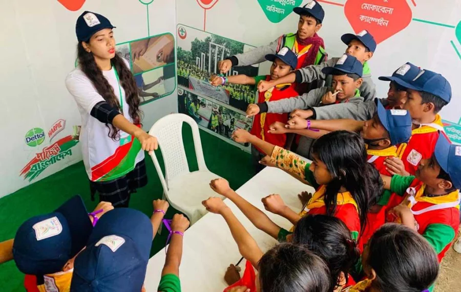 9th Cub Camporee: Children learn to protect the world from plastic ...