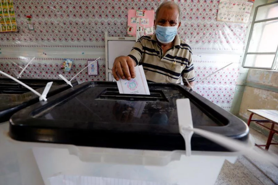 Egypt begins voting to elect new parliament