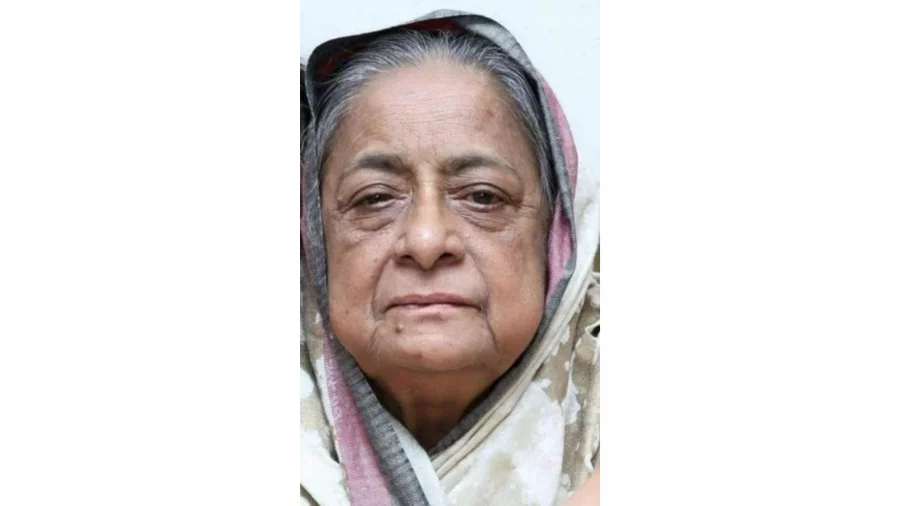 PM’s aunt Sheikh Razia laid to rest at Banani graveyard