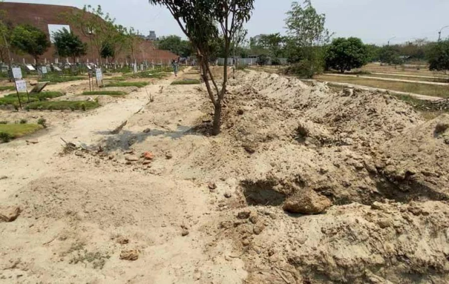 Covid-19: Pressure mounts on graveyards, crematories