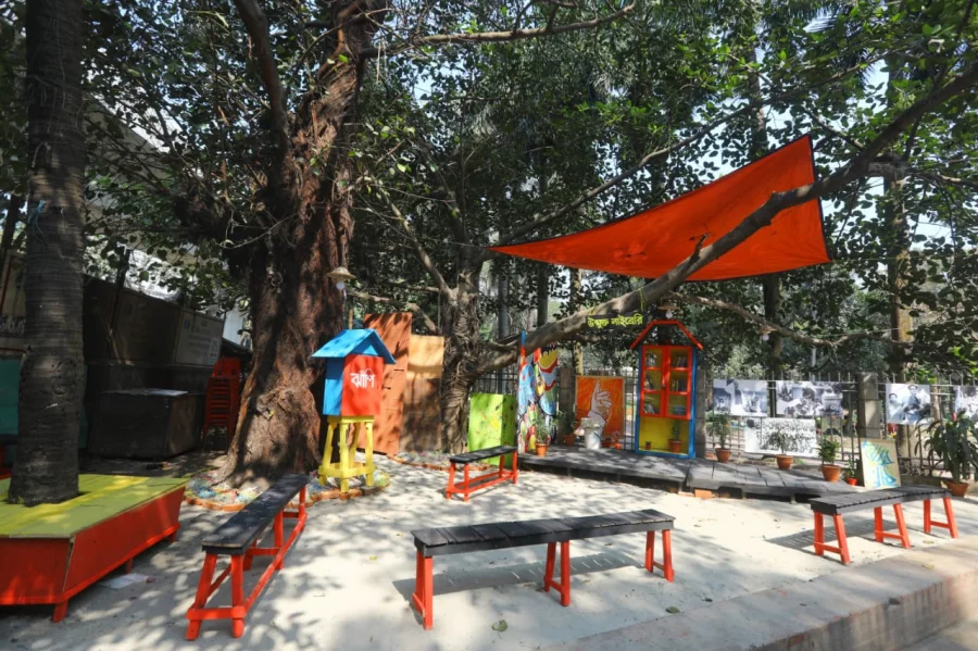 Abandoned dump turned into open library in Dhaka