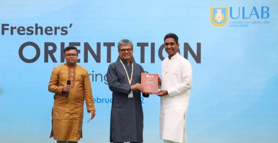ULAB holds orientation for Spring 2022 freshers | Dhaka Tribune