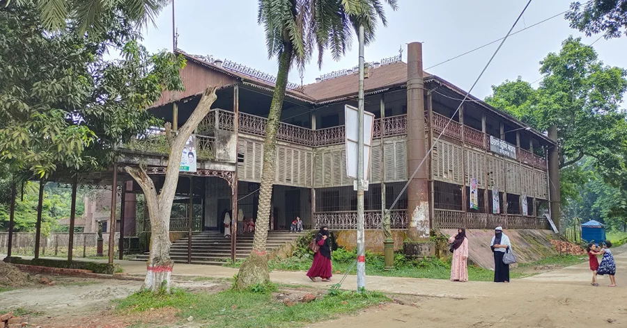 Watch: The story behind Mymensingh’s historic Alexandra Castle