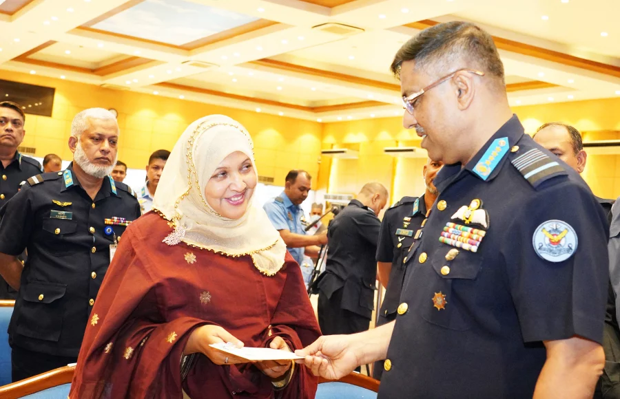 BAF accords reception to gallantry award holder freedom fighters, pilots
