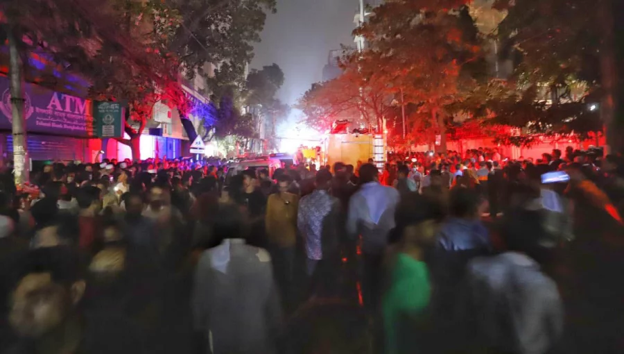 Fire breaks out at multistorey Gulshan building