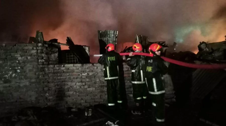 Mayor Hanif flyover partially damaged in Kaptan Bazar fire