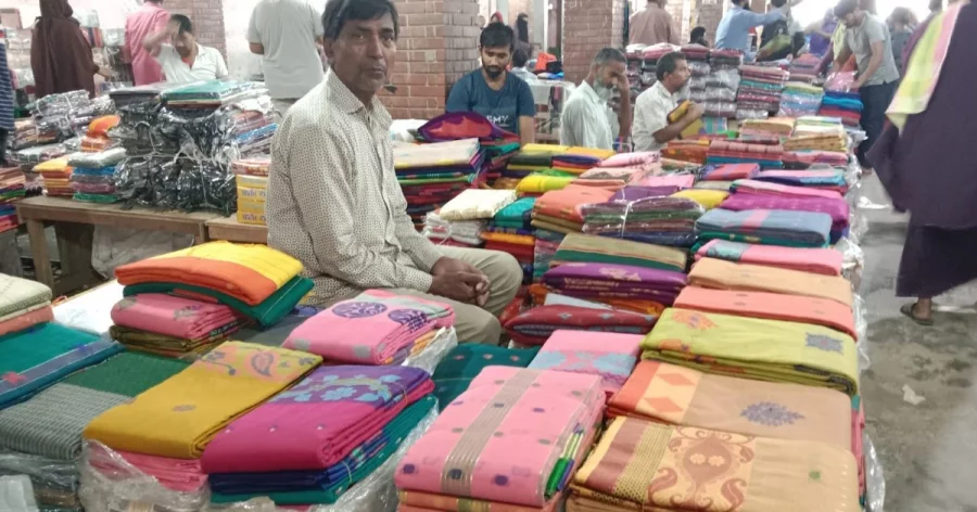 Tangail Tantpalli serving local, foreign buyers