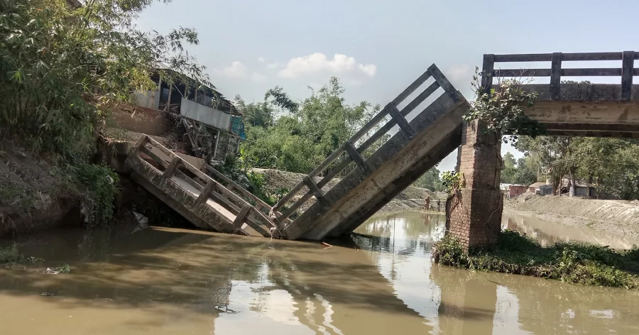 Rangpur bridge collapse disrupts communication for over 250,000 people